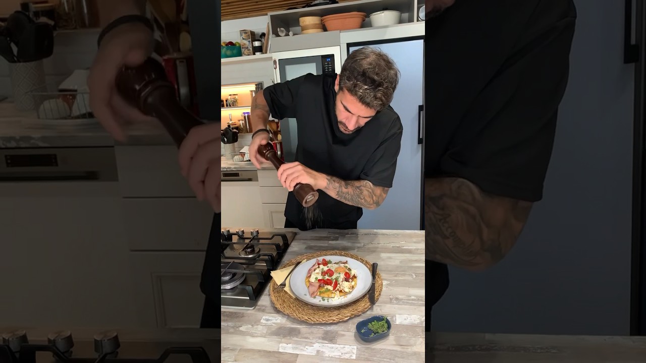 Greek Feta Fried Egg | Akis Petretzikis - Dining and Cooking