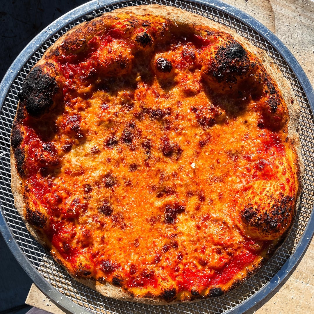 Boring cheese pizza - Dining and Cooking