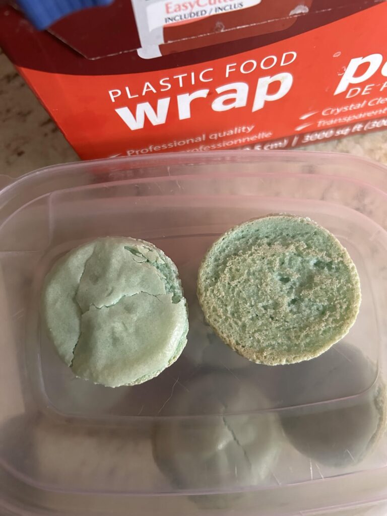 Macarons wrinkly and flat - Dining and Cooking