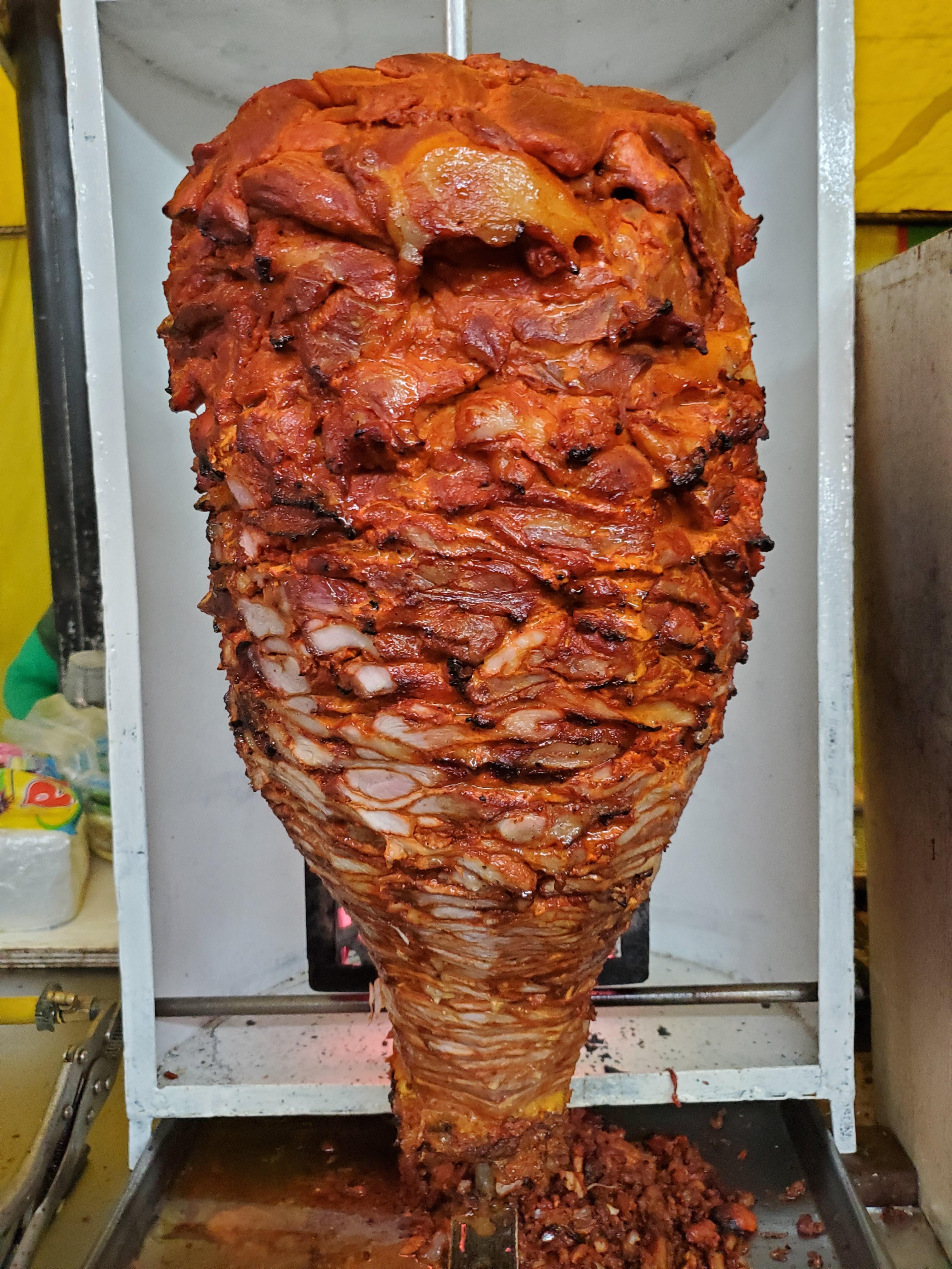 El Trompo - Dining and Cooking