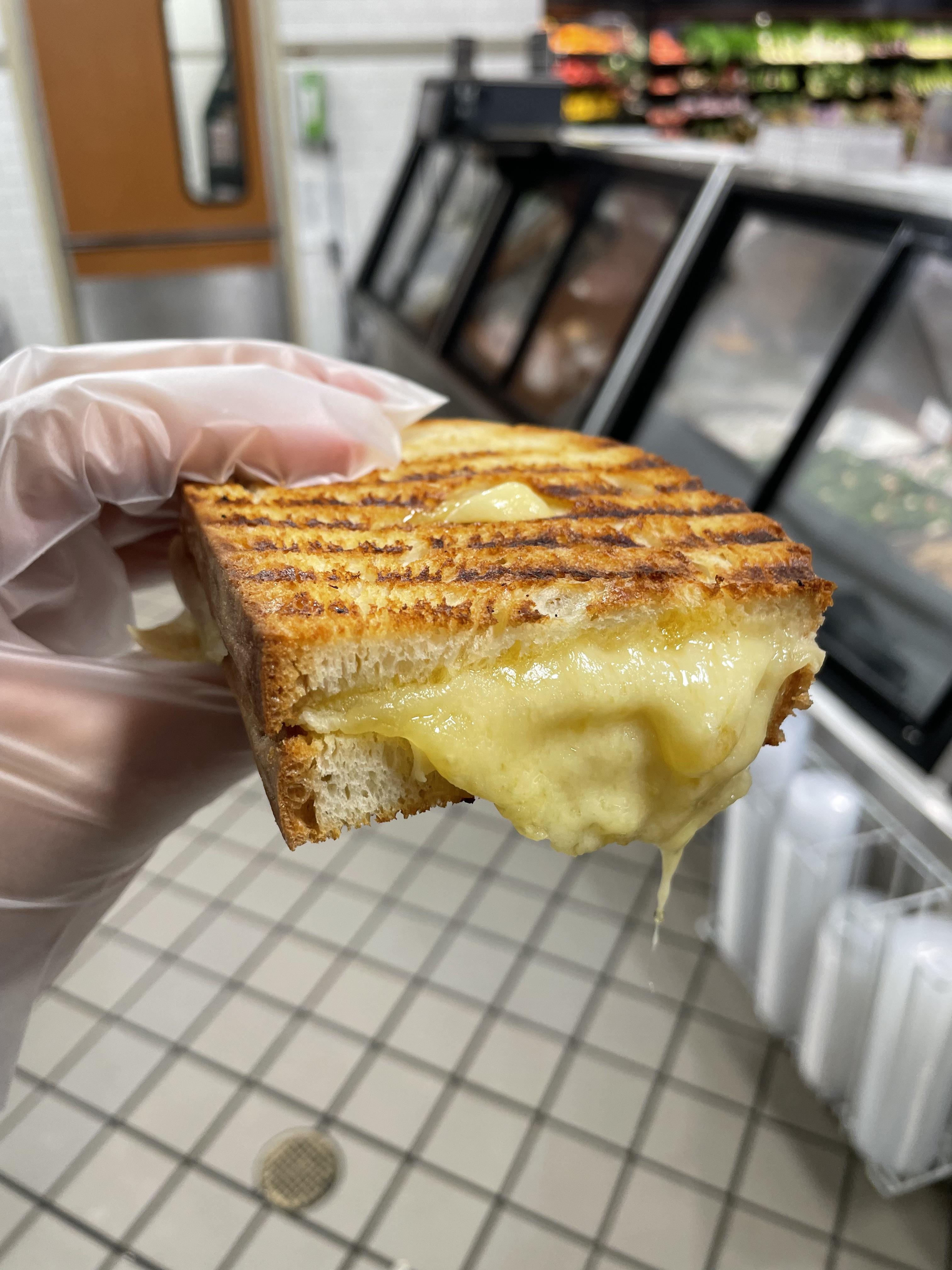 Day 75 of posting grilled cheese sandwiches until I run out of cheese ...