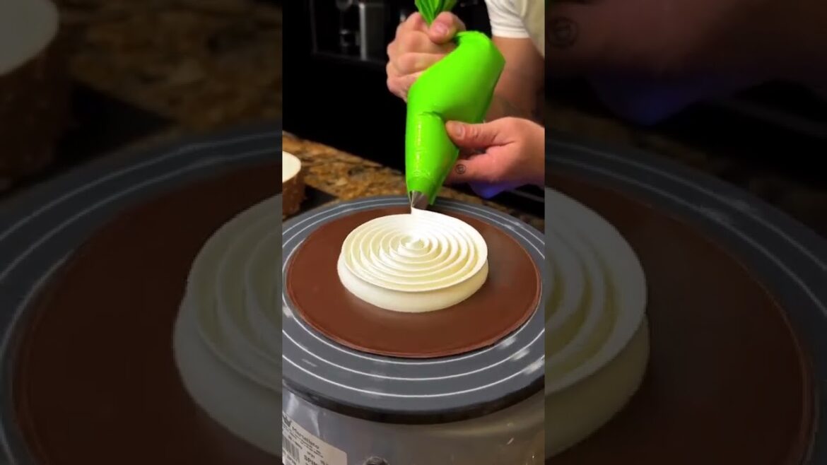 Dudu Outmezgine Chocolate Carousel Cake - Dining and Cooking