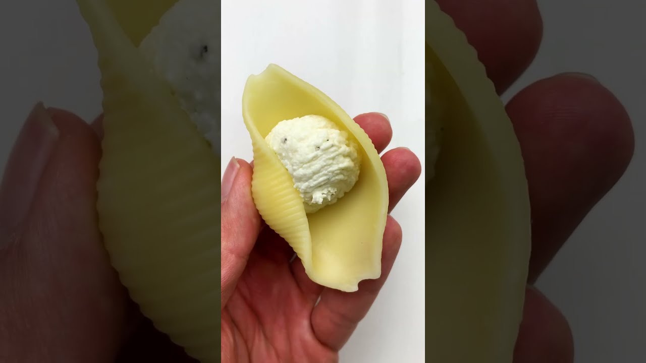 Stuffed Cacio e Pepe Shells Recipe - Dining and Cooking