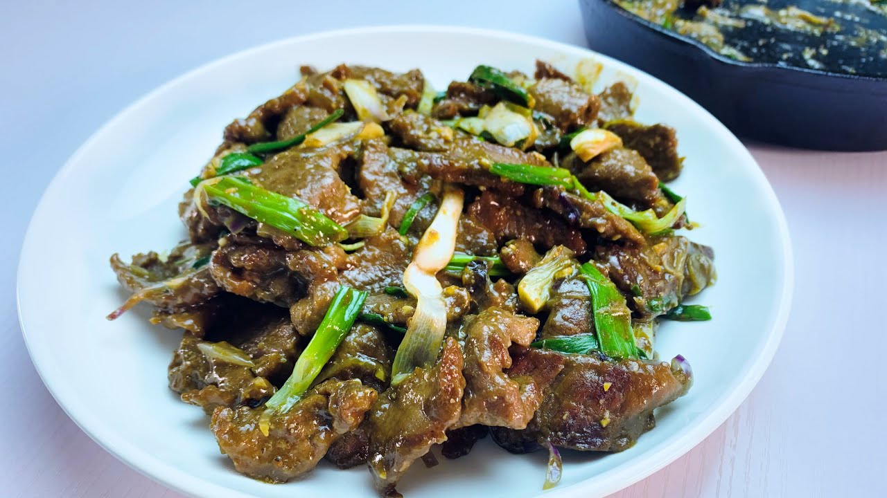 Beef and Onions Stir Fry (Tender and Juicy Beef Recipe) - Dining and ...