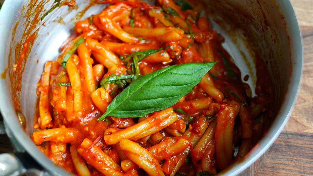 One Pot Pasta For One - Dining and Cooking