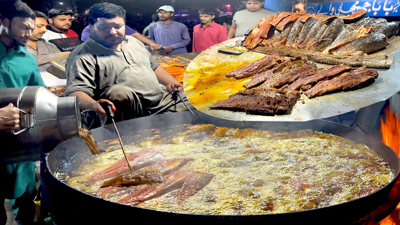 MOST FAMOUS BENGALI BABA MASALA FRIED FISH SELLER | AMAZING RAHU FISH ...