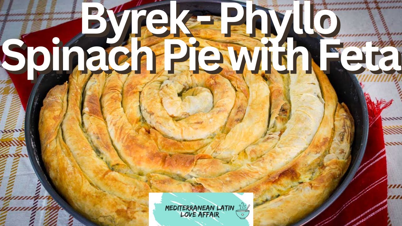 Albanian Byrek me Spinaq - Phyllo Spinach Pie with Feta (spiral phyllo ...