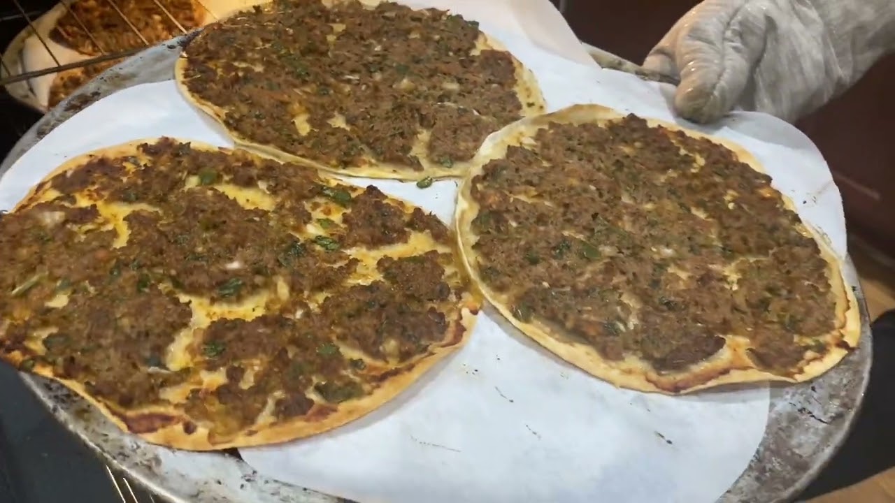 How to make Turkish Lahmacun by Bruce - Dining and Cooking