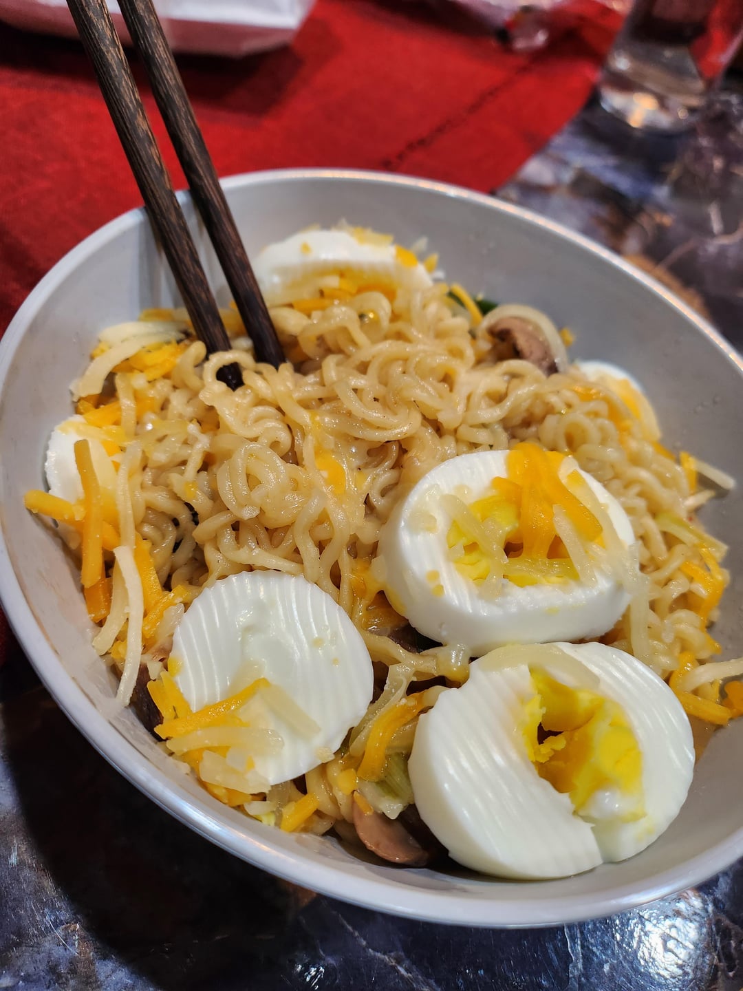 Cheesy ramen with egg and fresh mushrooms - Dining and Cooking
