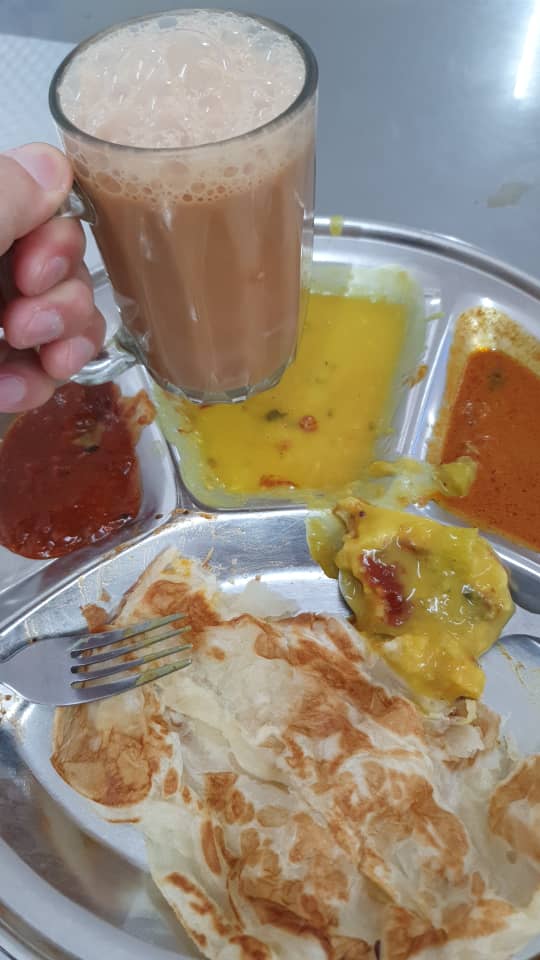 Roti canai and teh tarik at the mamak, the Malaysian style. - Dining ...