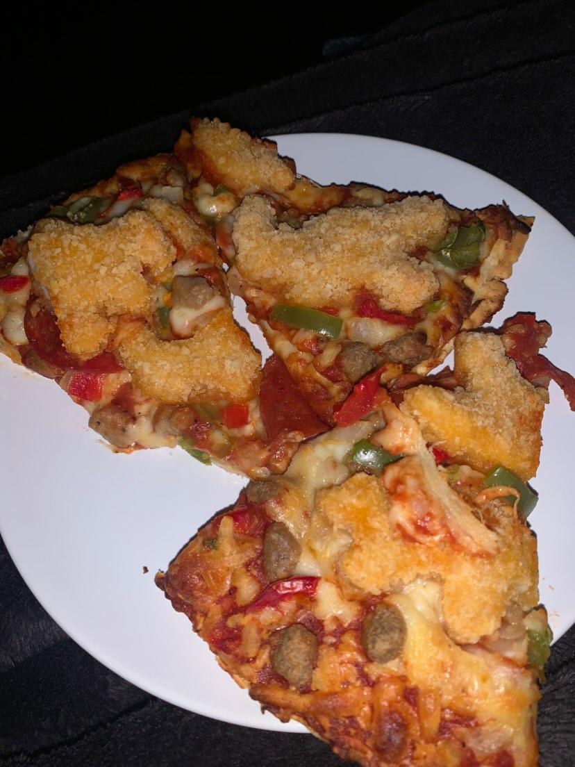 My boyfriend puts chicken nuggets on his pizza. Nuff said. - Dining and ...