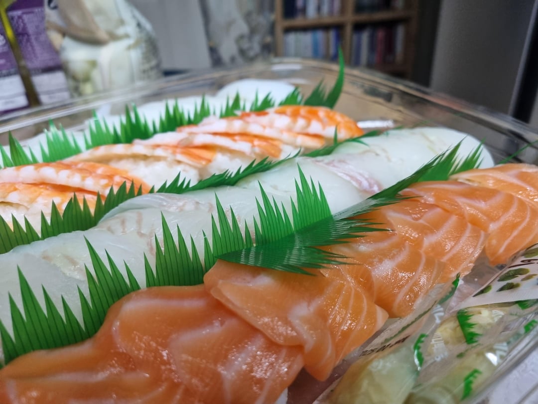 factory sushi from korea - Dining and Cooking