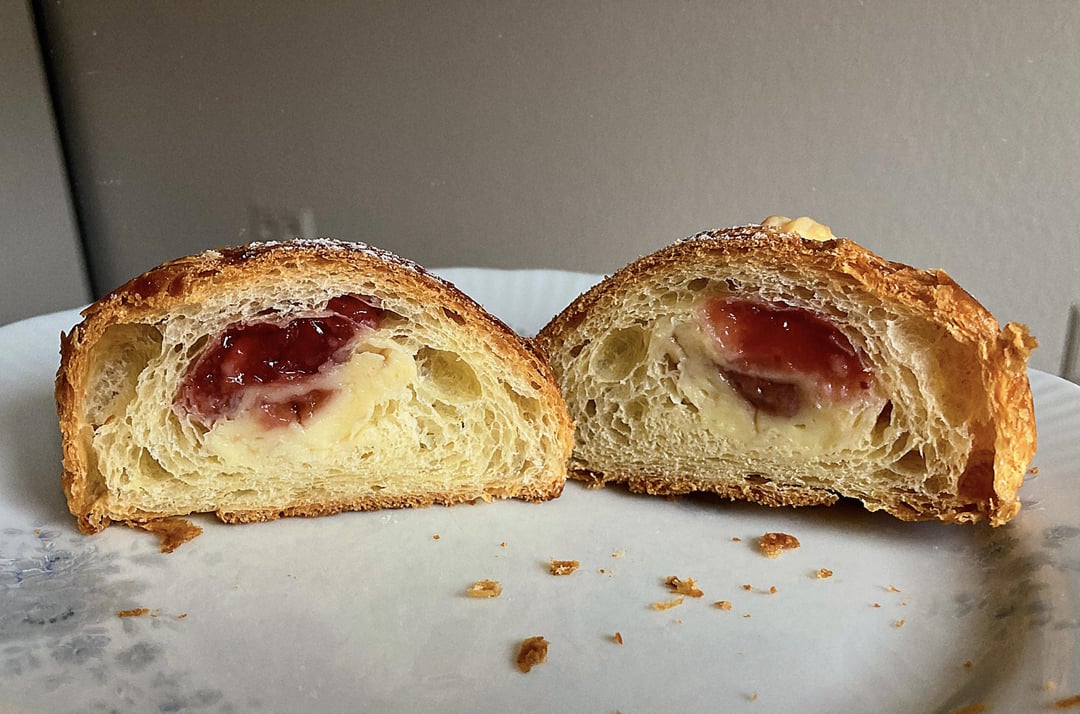 Vegan Cornetti with Vanilla Custard and strawberry jam - Dining and Cooking