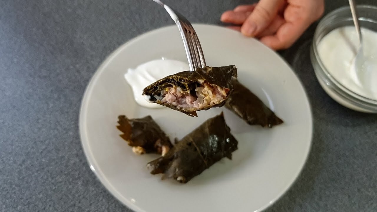ONE OF MY FAVORITE DISHES! Simple Dolma recipe - Dining and Cooking