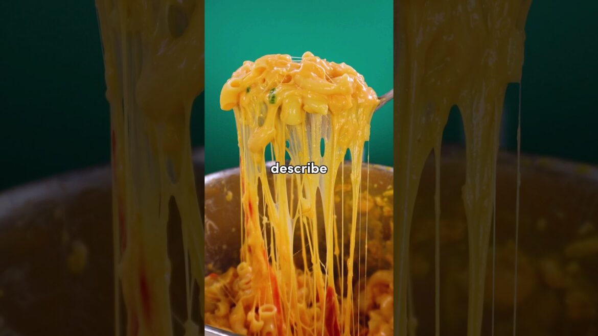 Lets try Rihanna's secretly SPICY mac and cheese! - Dining and Cooking