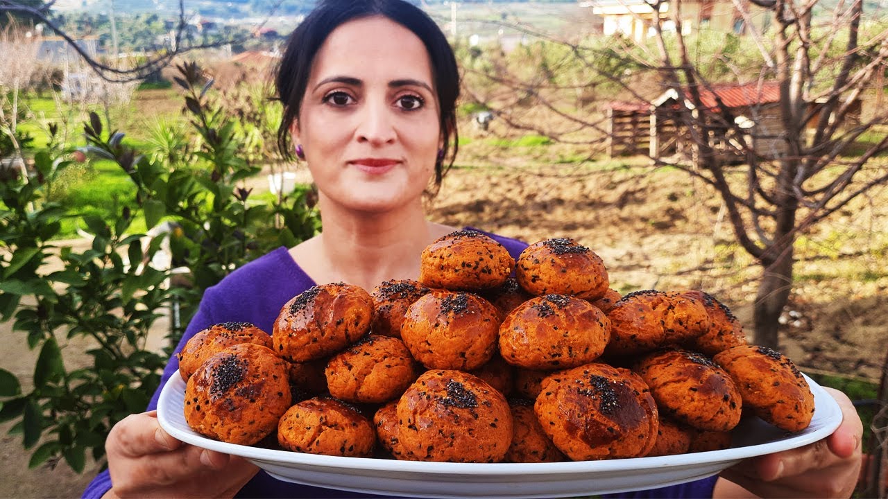 We made tomato paste and spicy cookies - Dining and Cooking