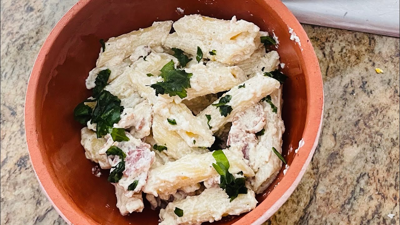 Penne Pasta / Carbonara/Makaroni / so krem sos / Carbonara - Dining and ...