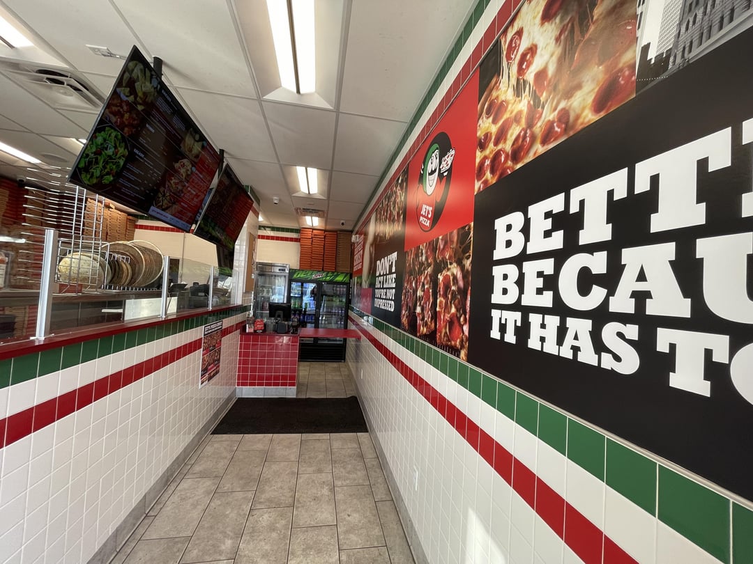 Finally tried the famous Jet’s Detroit Style Pizza - Dining and Cooking