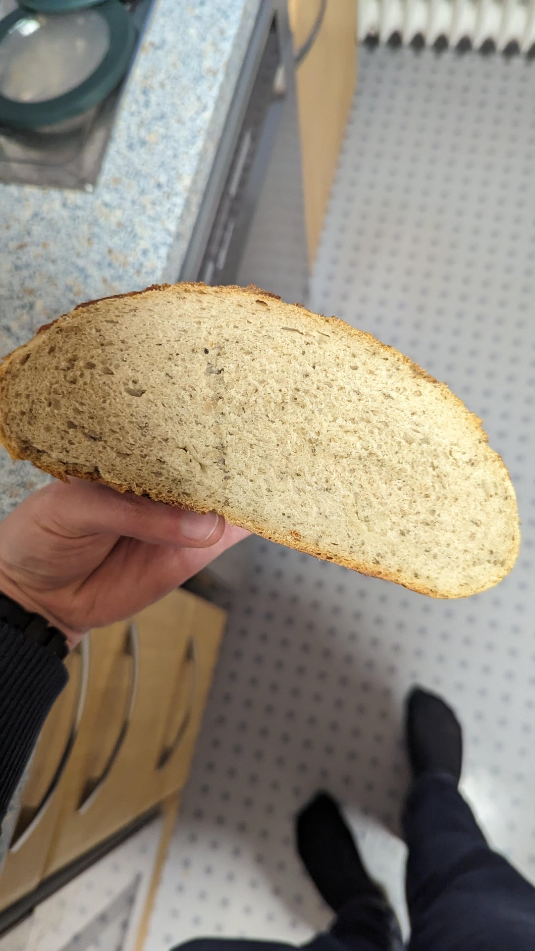 My first attempt at making bread, I present it to your judgement ...