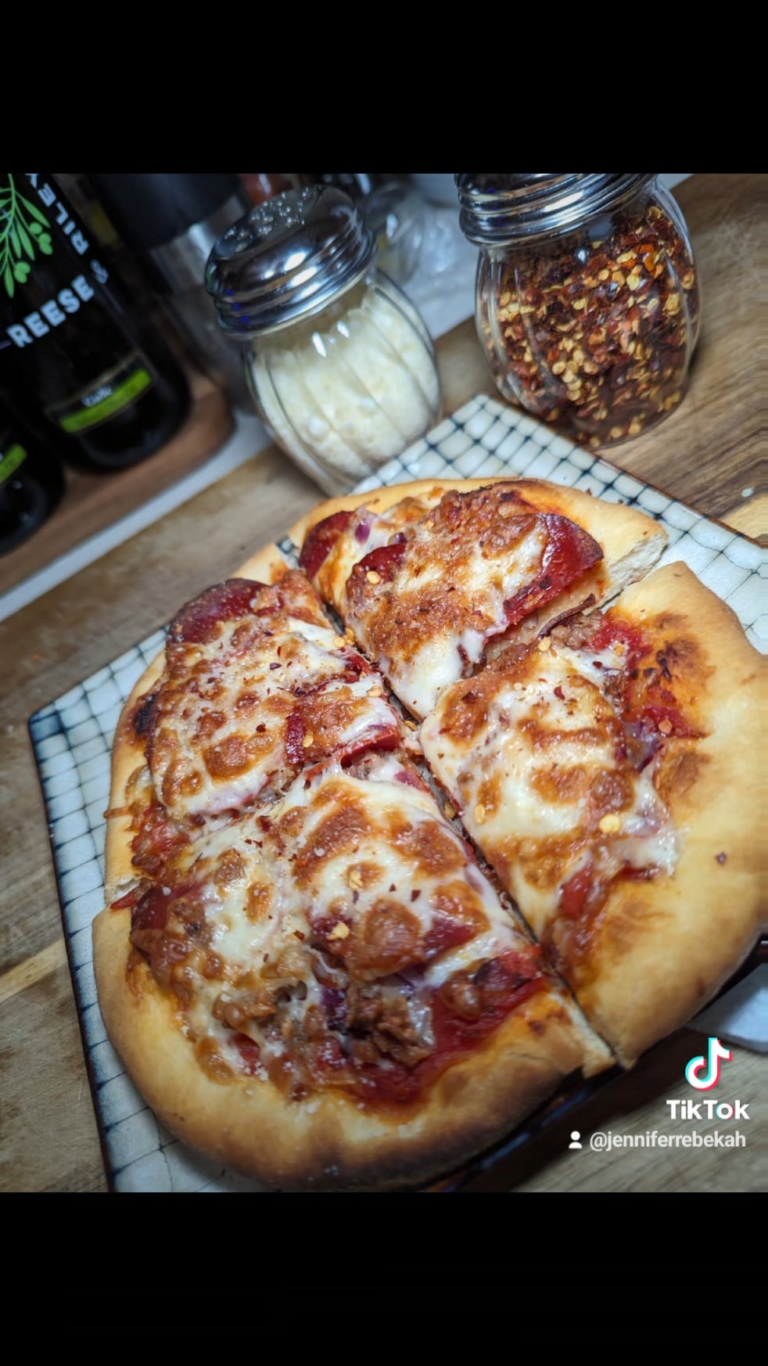 Personal pizza from scratch. 550 cal/31g protein/$2.29. - Dining and ...