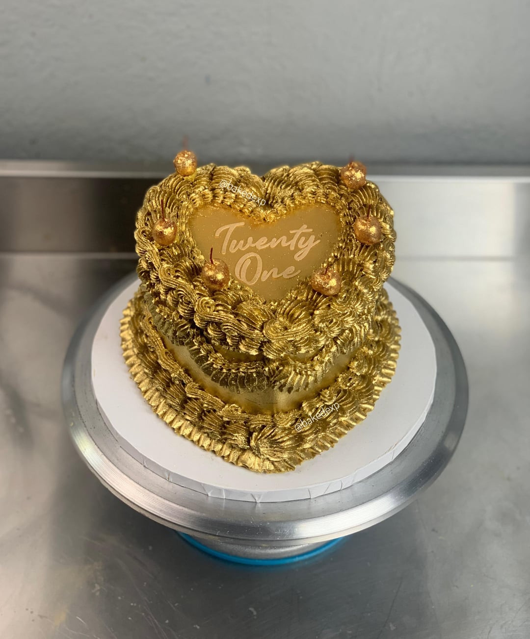 Attempt #2 at finding the perfect edible gold luster dust - Dining and ...