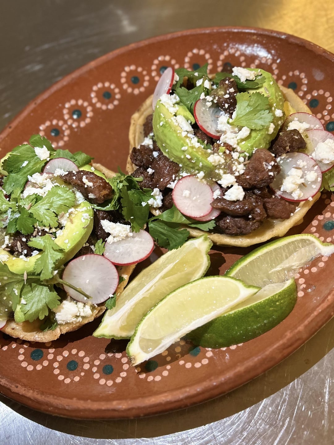 Sopes de asada y tinga - Dining and Cooking