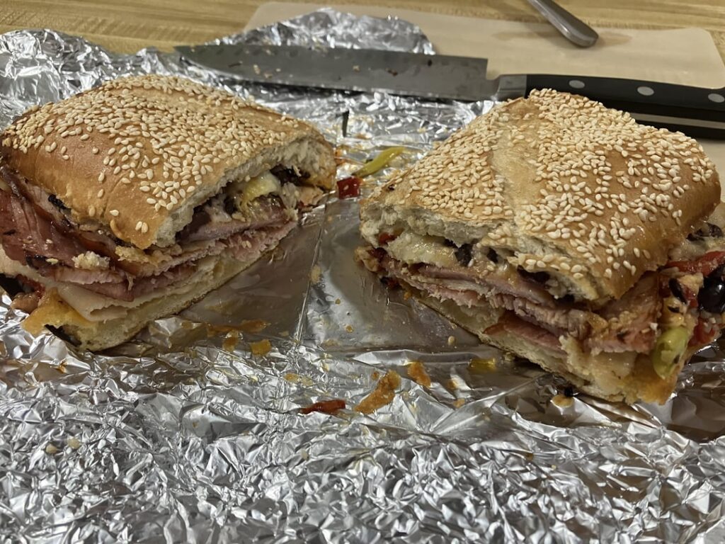 Giant club - Dining and Cooking