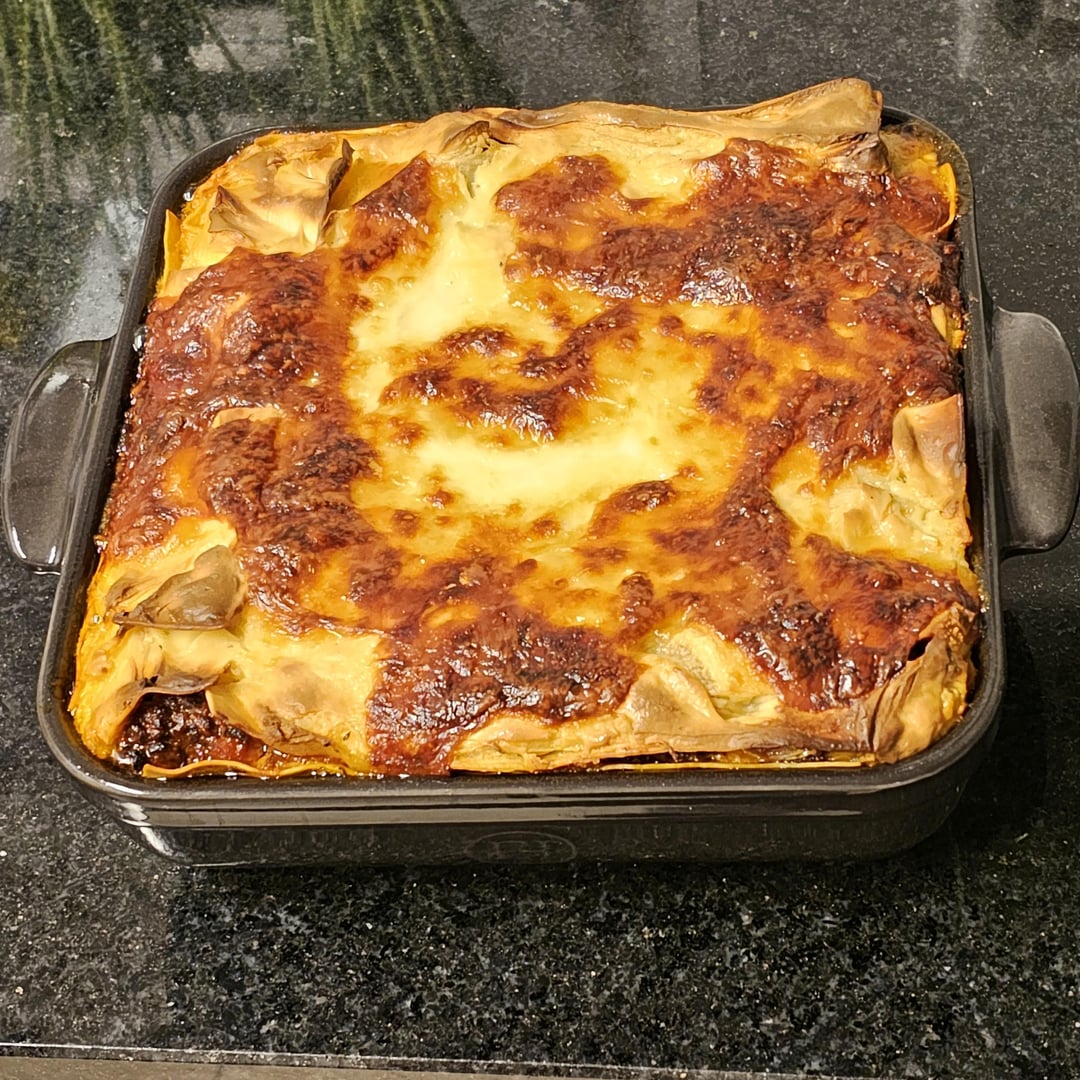 Lasagne from scratch, with multiple layers of pasta sheets, slow-cooked ...