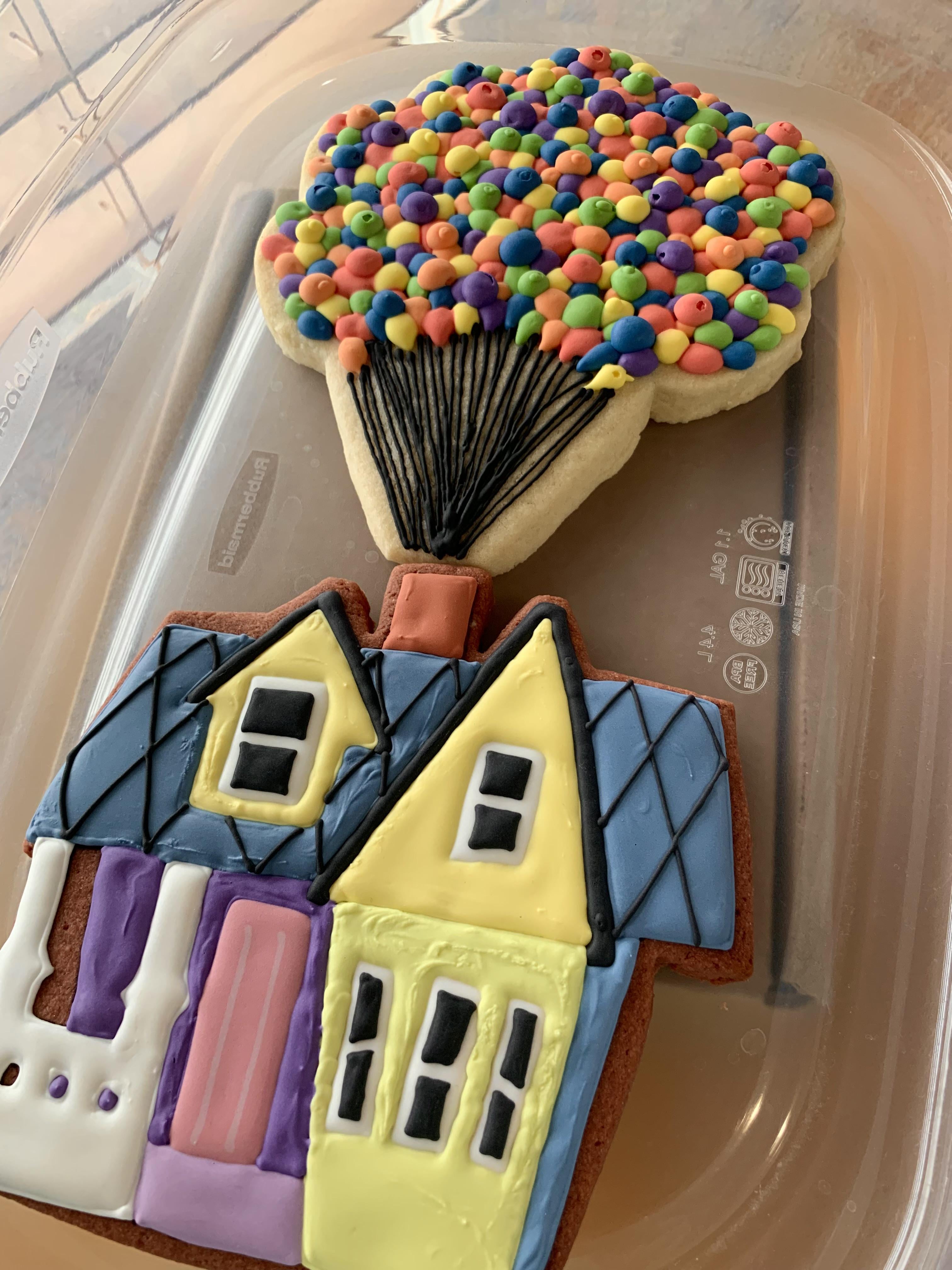 Carl and Ellie's House from Up - Dining and Cooking