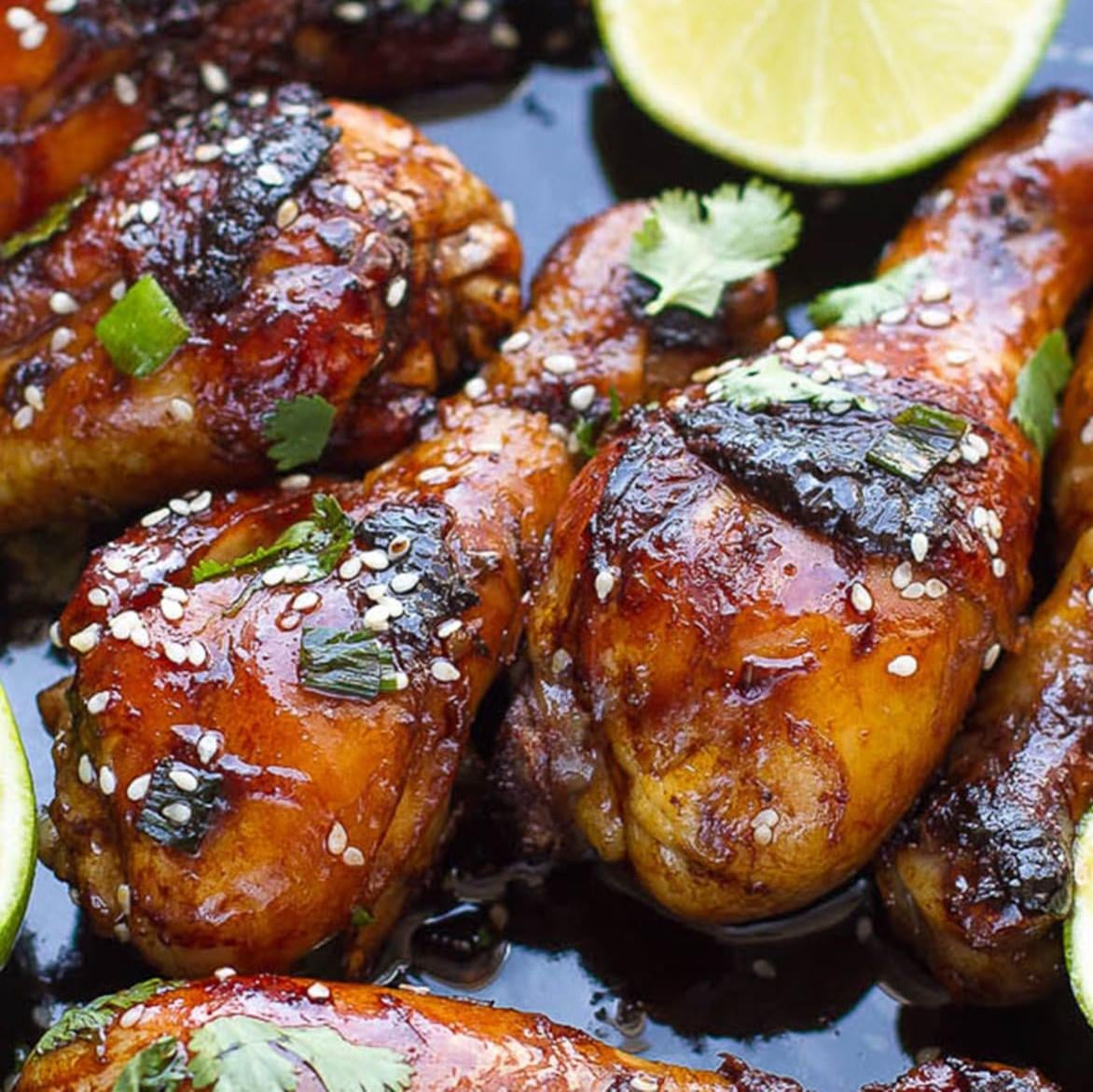 Mouthwatering chicken legs - Dining and Cooking