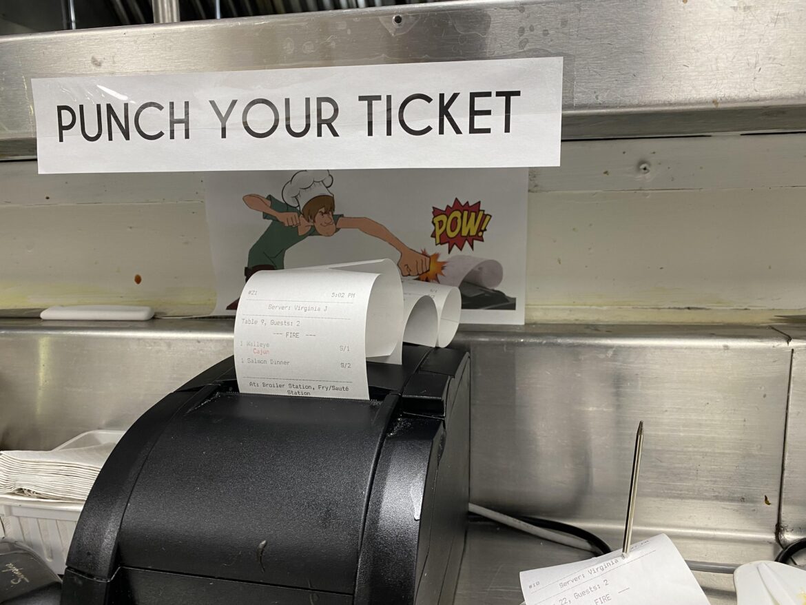 “PUNCH YOUR TICKET” Why i immediately pictured Shaggy molly whopping a ...