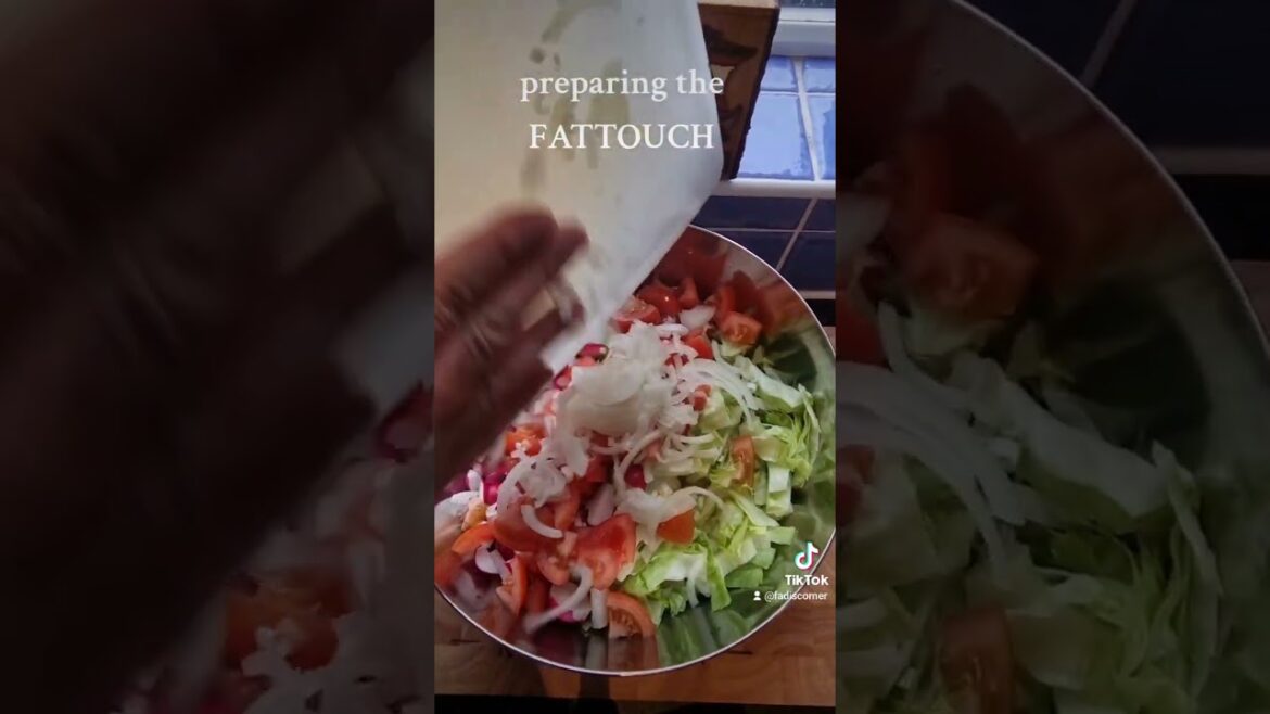 Fattouch Lebanese Salad - Dining and Cooking