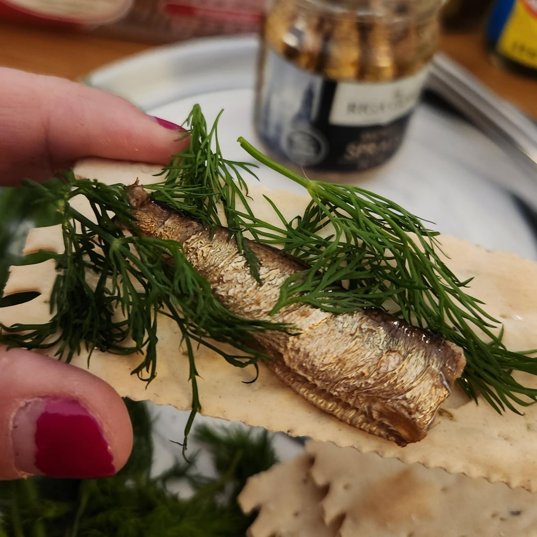 Riga Gold Smoked Sprats, aka: the one that convinced me I can love ...
