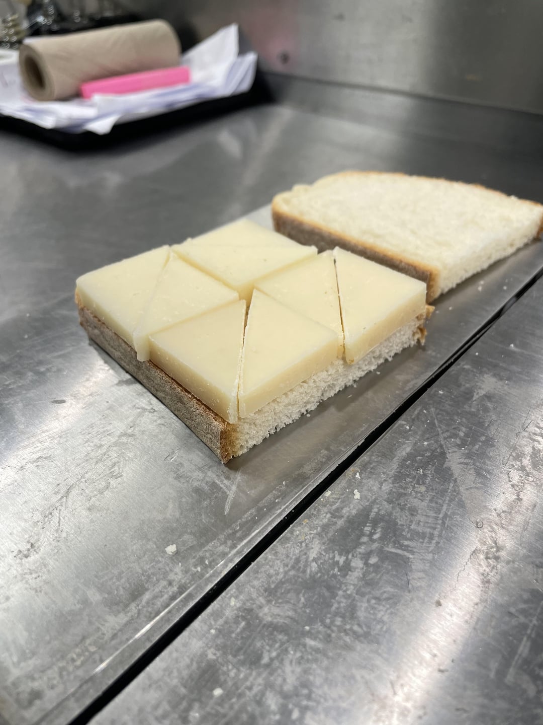 Day 171 of posting grilled cheese sandwiches until I run out of cheese ...