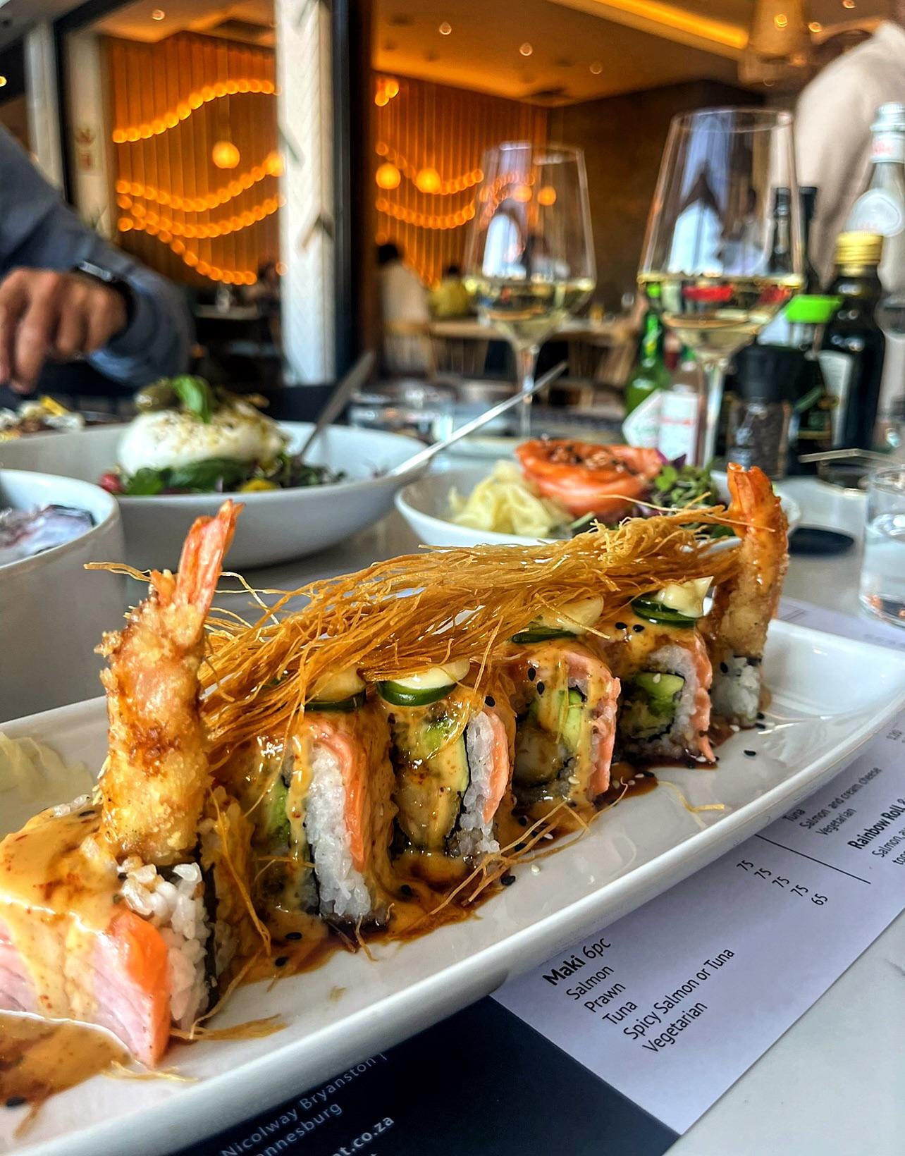 Tempura Chilli Bomb Sushi 🥰 - Dining and Cooking