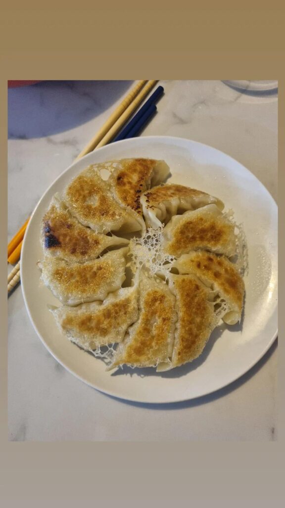 Pork and cabbage gyoza - Dining and Cooking