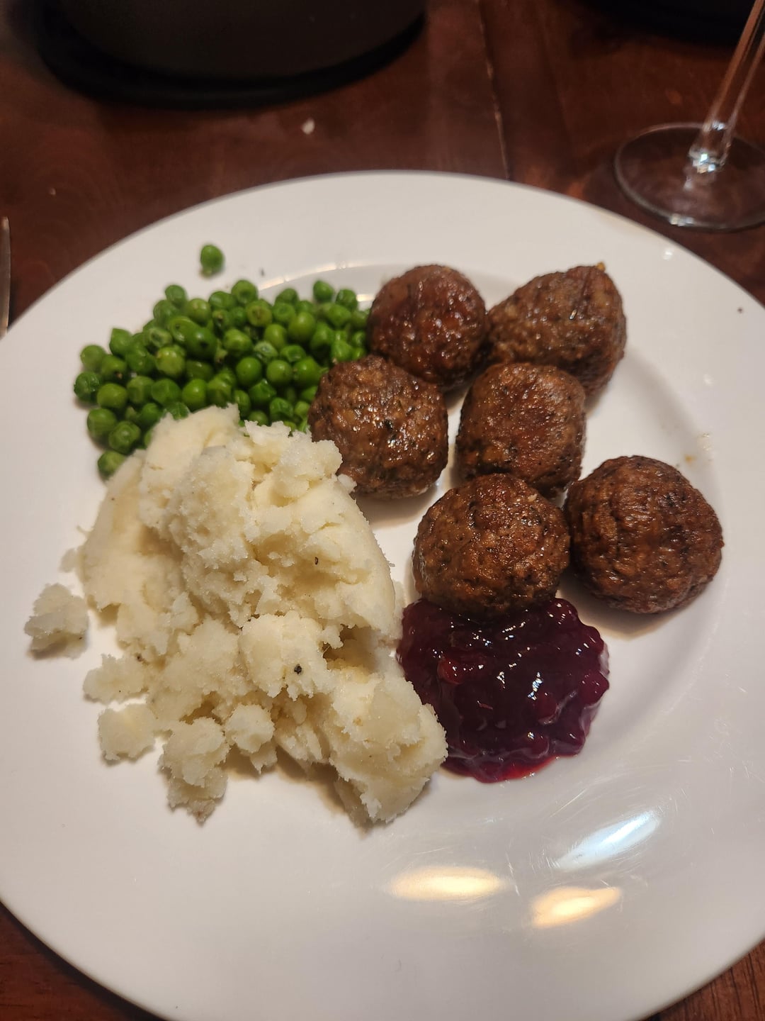 Impossible meatballs with mashed potatoes and lingonberry jam (IKEA ...