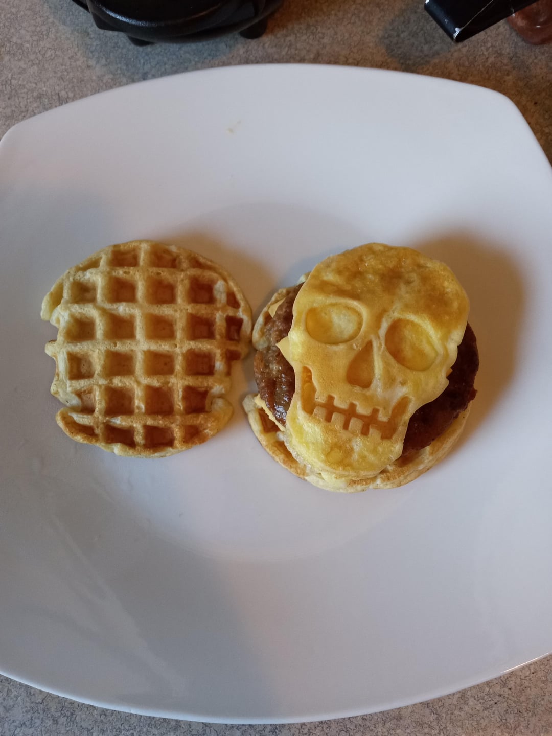 Skull sandwich for breakfast. - Dining and Cooking