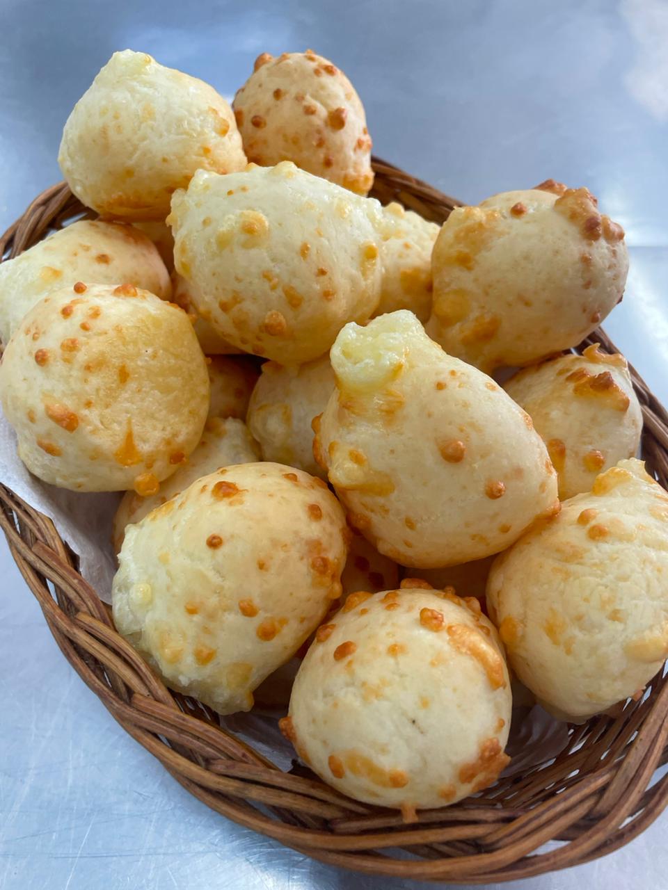 Pão de Queijo (Tapioca cheese bread balls). - Dining and Cooking