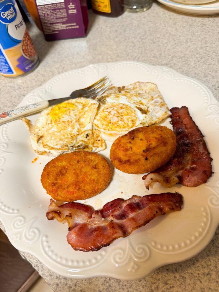 1,621 calorie day (not included in photos is the two frozen thin mints ...