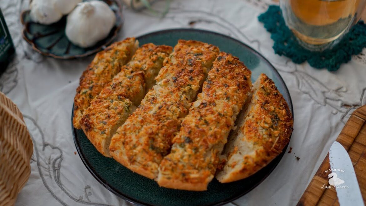 How to Make Soft, Crusty Garlic Bread From Scratch - Dining and Cooking