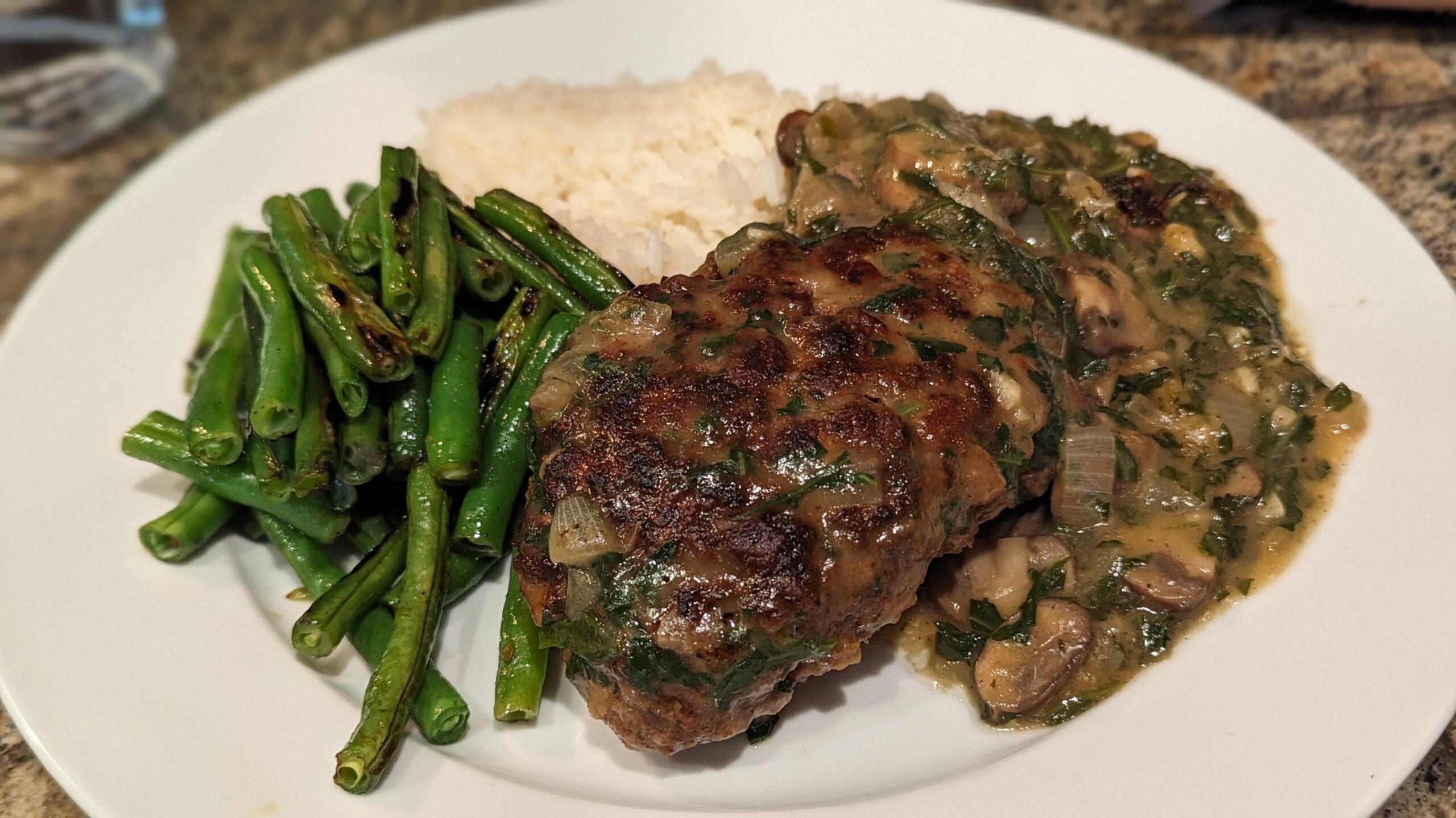 Salisbury Steak, green beans and rice - Dining and Cooking