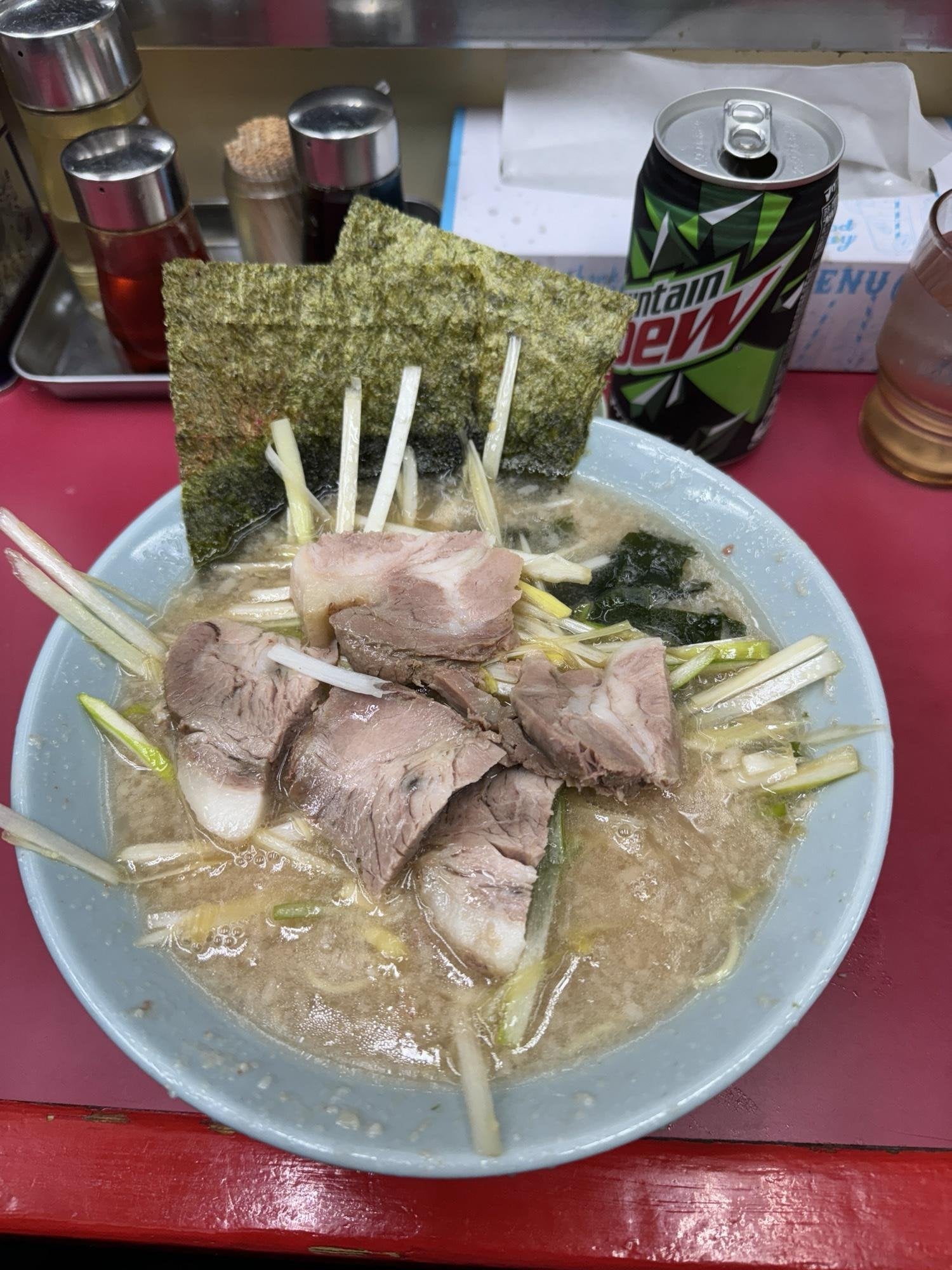 Highly Rated Negi ramen 890¥ better than anything you can get in the ...