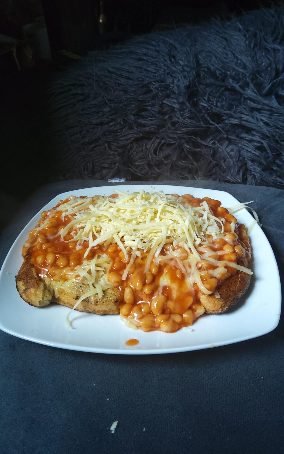 Cheese beans on eggy bread - Dining and Cooking