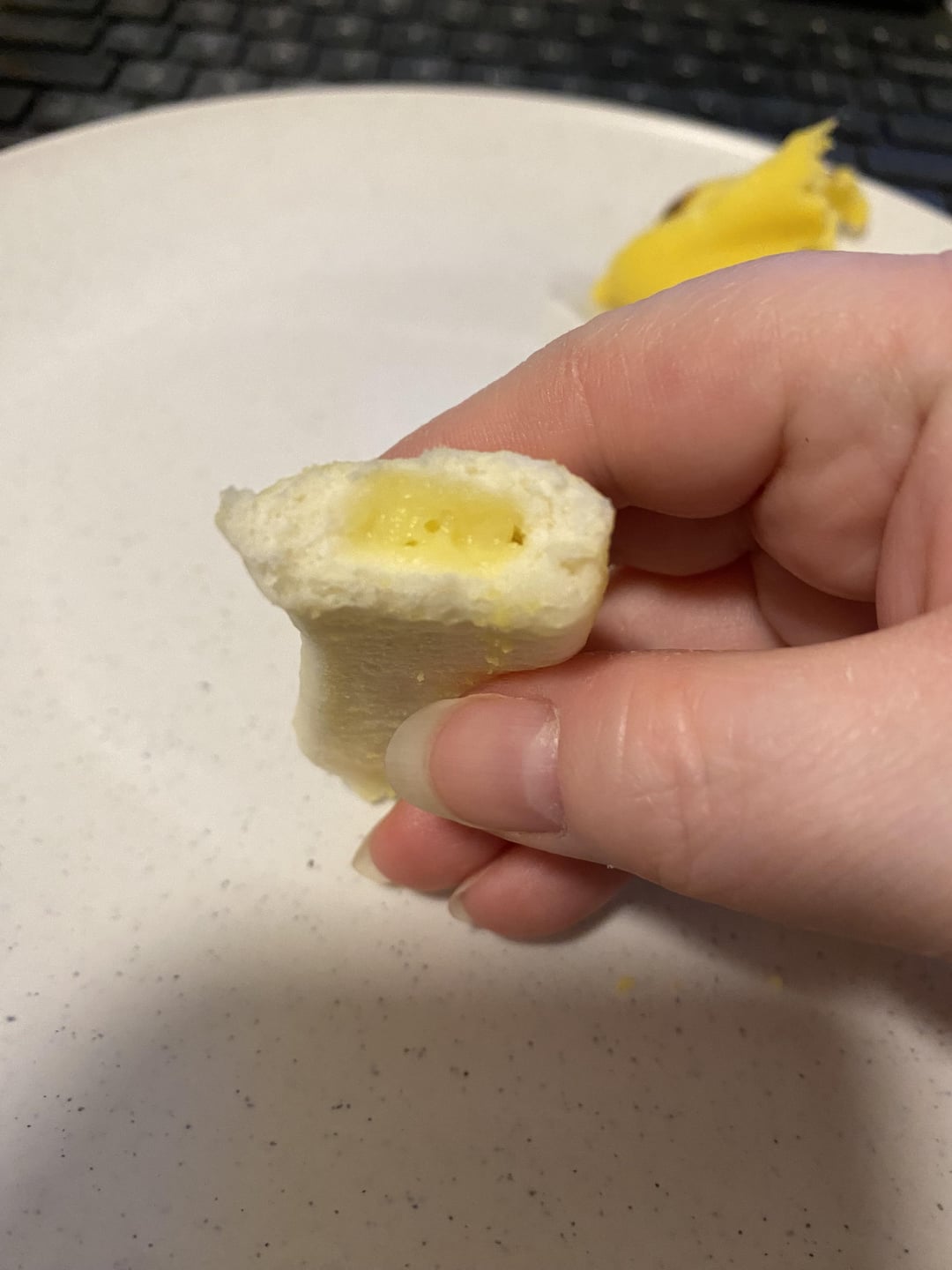 [i ate] Sweet bao (steamed buns) that you can peel like real fruit ...