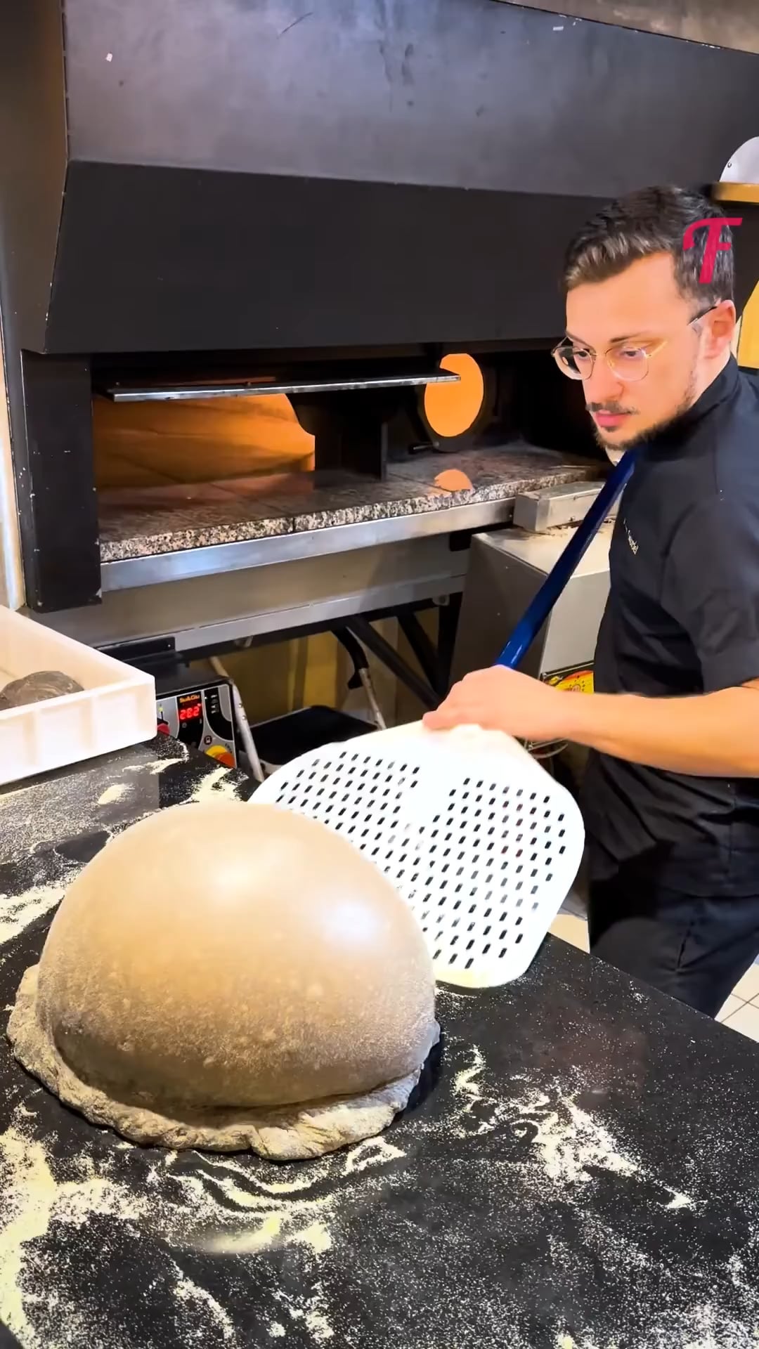 i dont belive it`s real. He really did it with "strong chef" face ...