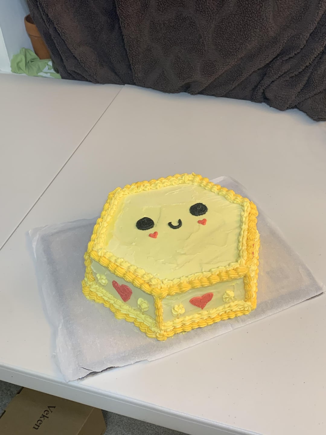My name is Hexagon, and my favourite colour is yellow, so I made a ...