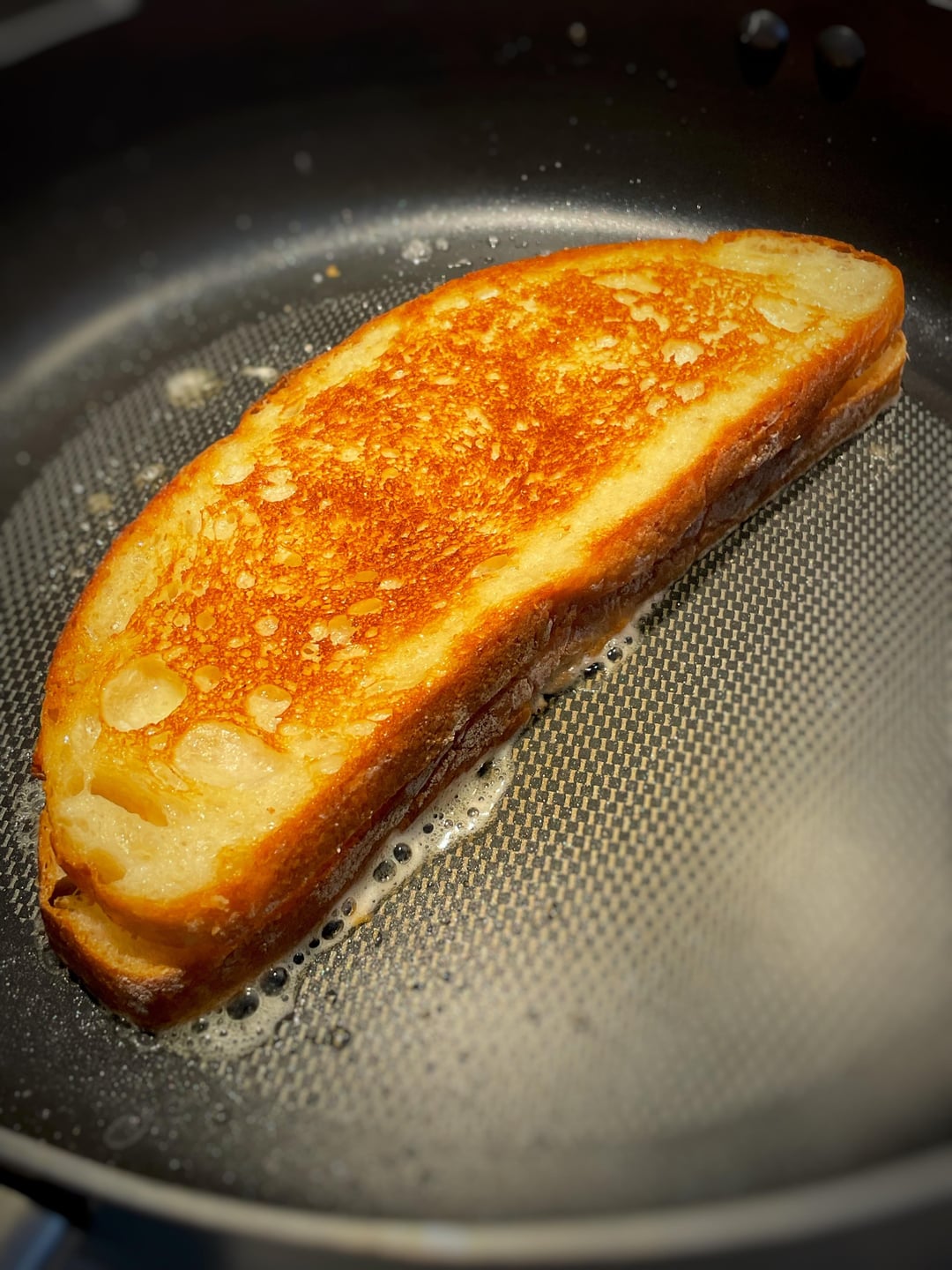 Double wood smoked cheddar - Dining and Cooking