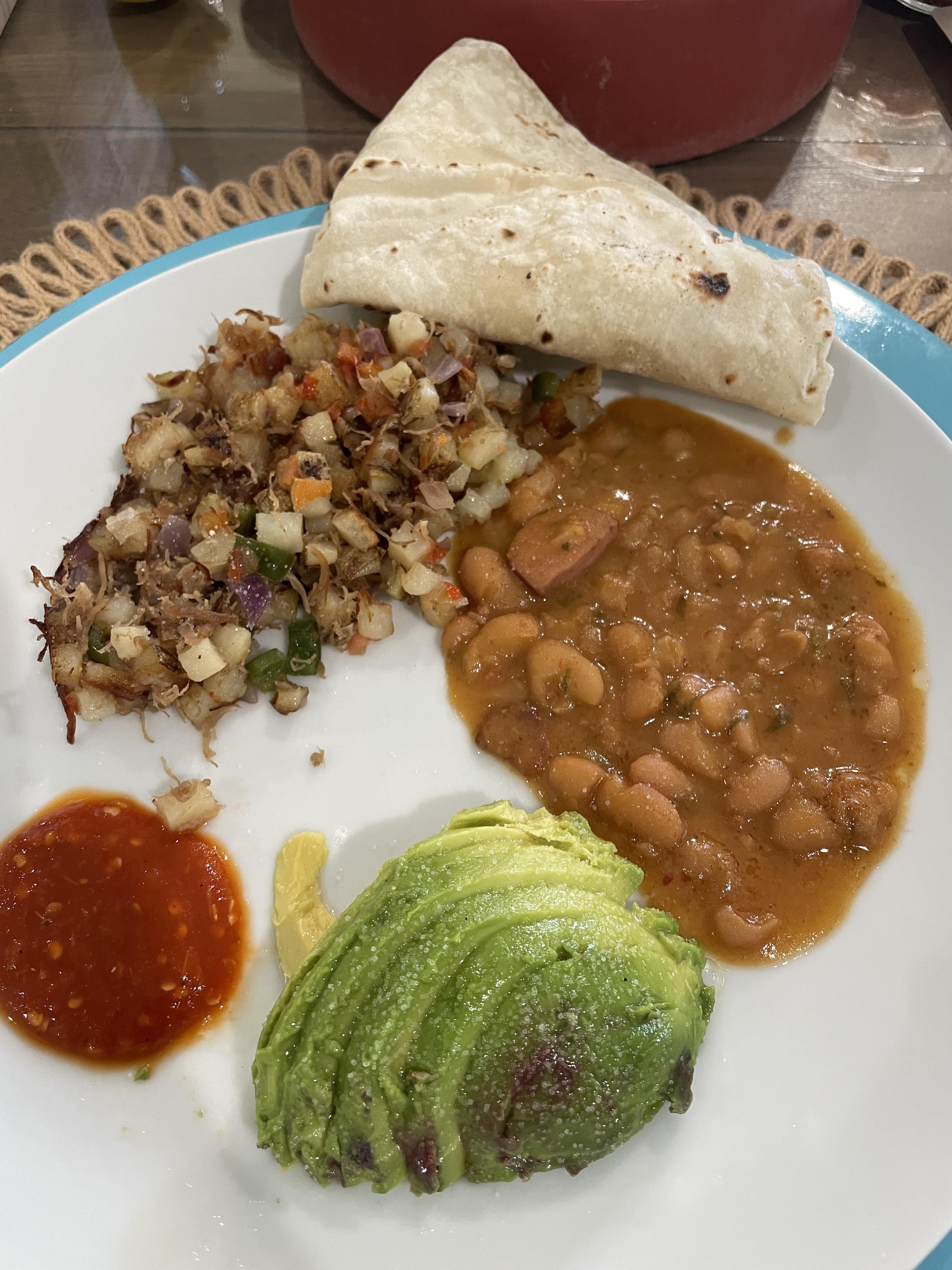 Machaca con papas a la mexicana - Dining and Cooking