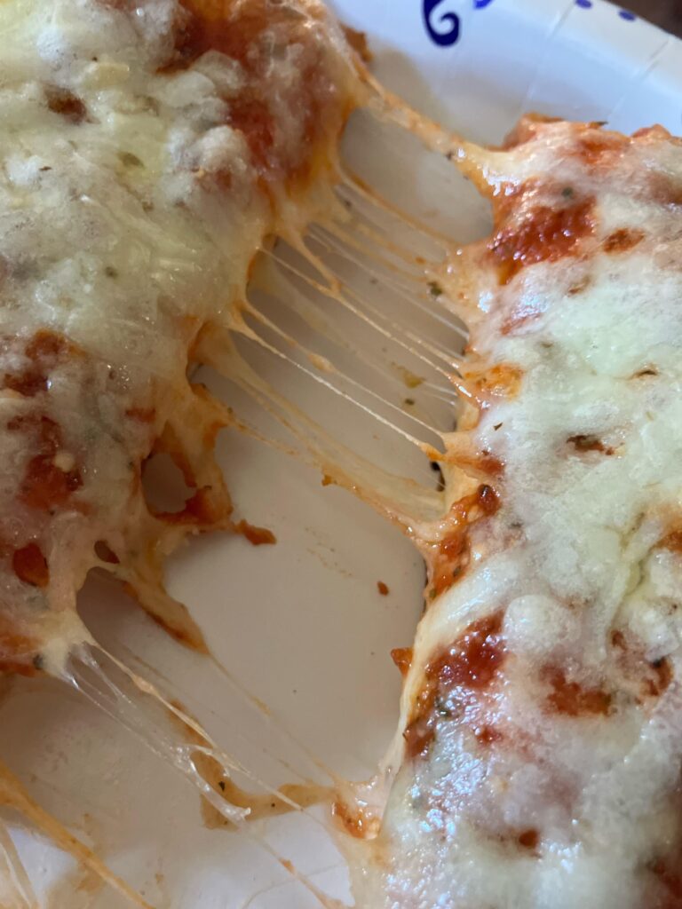 Cheese pull - Dining and Cooking